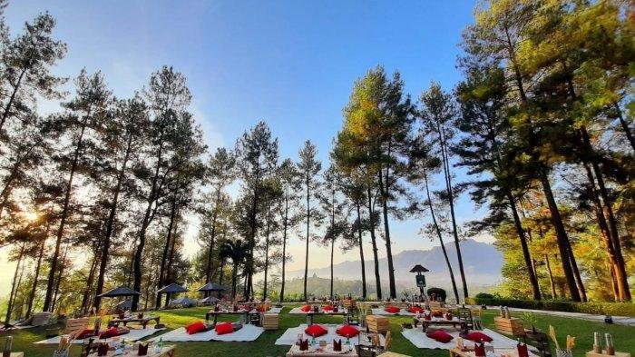 Rekomendasi Wisata Bukit Dekat Punthuk Setumbu